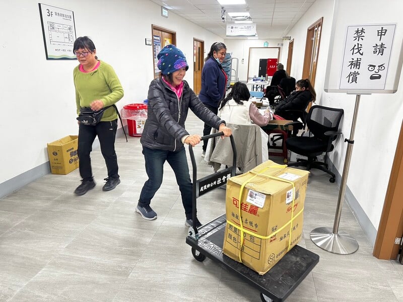 助光復受災長者重拾勇氣！勞動部天災臨工化身「溫暖後盾」